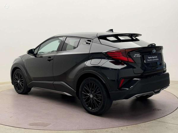 Melns Toyota C-HR 2021 Panevēža, ar dzinēja tilpumu 1.80 L un nobraukumu 58 tūkst. km par 22690 €, foto 7 vietnē AUTOMOTO.COM.LV