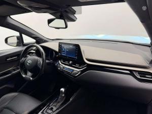Melns Toyota C-HR 2021 Panevēža, ar dzinēja tilpumu 1.80 L un nobraukumu 58 tūkst. km par 22690 €, foto 18 vietnē AUTOMOTO.COM.LV