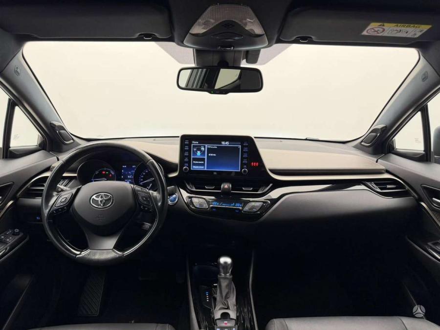 Melns Toyota C-HR 2021 Panevēža, ar dzinēja tilpumu 1.80 L un nobraukumu 58 tūkst. km par 22690 €, foto 19 vietnē AUTOMOTO.COM.LV