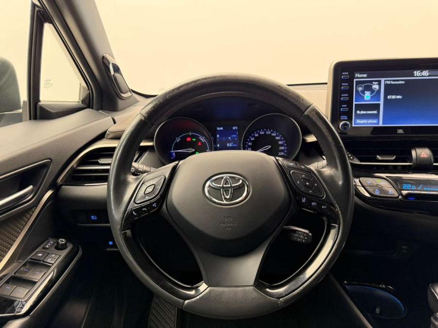 Melns Toyota C-HR 2021 Panevēža, ar dzinēja tilpumu 1.80 L un nobraukumu 58 tūkst. km par 22690 €, foto 20 vietnē AUTOMOTO.COM.LV