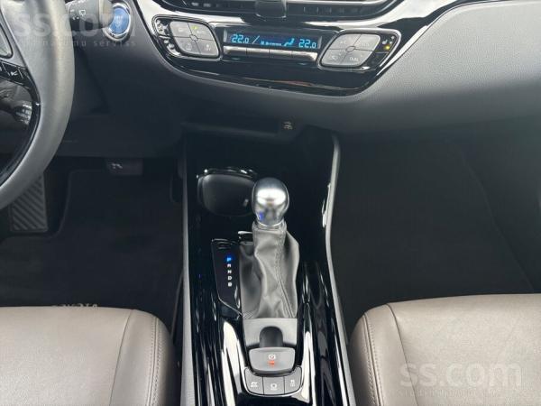 Melns Toyota C-HR 2022 Rīga, ar dzinēja tilpumu 1.80 L un nobraukumu 38 tūkst. km par 23350 €, foto 11 vietnē AUTOMOTO.COM.LV