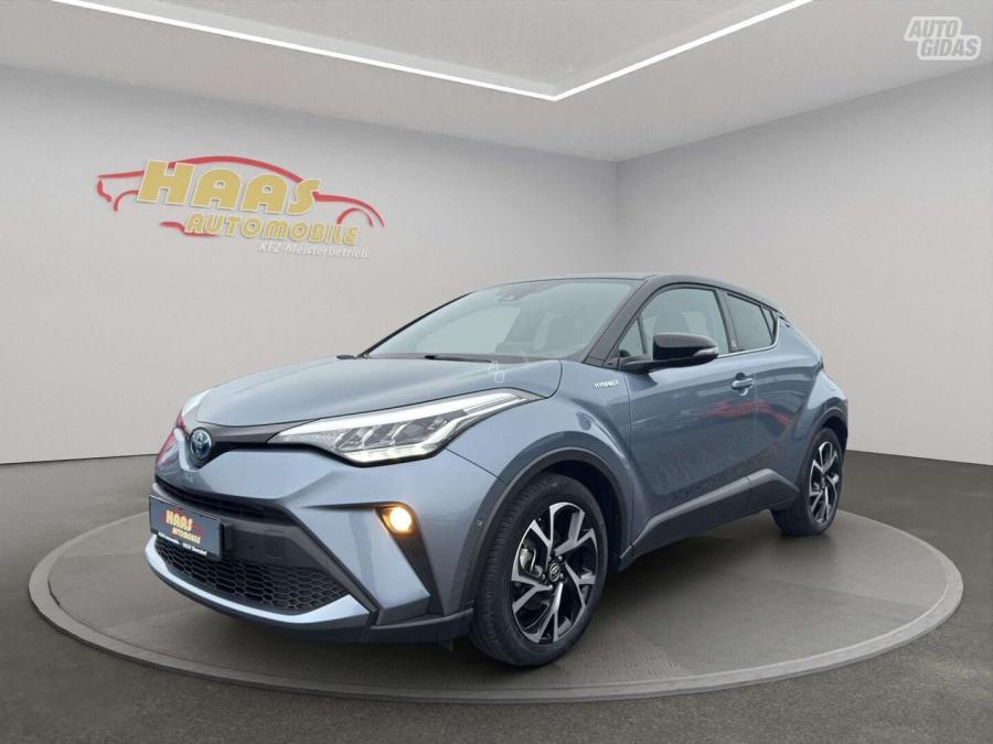 Melns Toyota C-HR 2022 Kauņa, ar dzinēja tilpumu 2.00 L un nobraukumu 70 tūkst. km par 23327 €, foto 1 vietnē AUTOMOTO.COM.LV