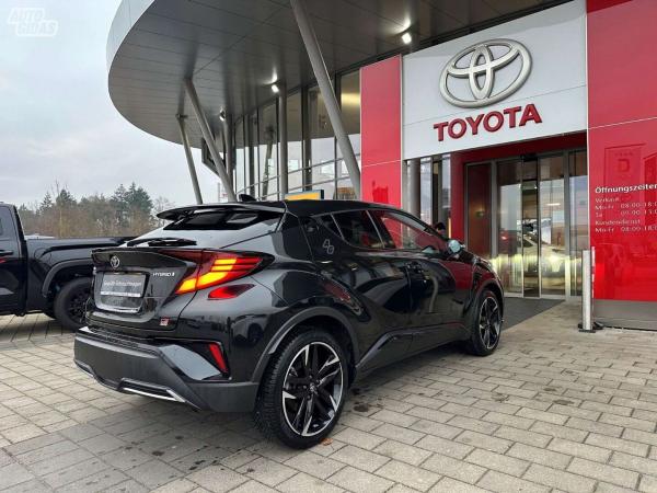 Black Toyota C-HR 2022 in Kaunas, with an engine capacity of 2.00 L and mileage of 63 thousand km for 30067 €, photo 5 on AUTOMOTO.COM.LV