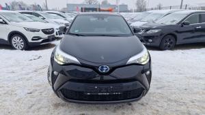 Melns Toyota C-HR 2022 Marijampole, ar dzinēja tilpumu 2.00 L un nobraukumu 60 tūkst. km par 21990 €, foto 3 vietnē AUTOMOTO.COM.LV