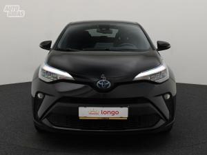 Black Toyota C-HR 2022 in Vilnius, with an engine capacity of 2.00 L and mileage of 148 thousand km for 20699 €, photo 3 on AUTOMOTO.COM.LV
