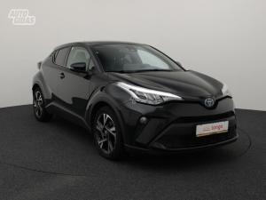 Black Toyota C-HR 2022 in Vilnius, with an engine capacity of 2.00 L and mileage of 148 thousand km for 20699 €, photo 10 on AUTOMOTO.COM.LV