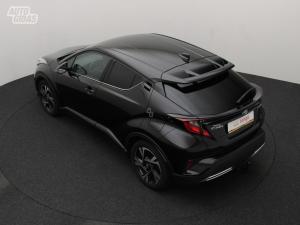 Black Toyota C-HR 2022 in Vilnius, with an engine capacity of 2.00 L and mileage of 148 thousand km for 20699 €, photo 12 on AUTOMOTO.COM.LV
