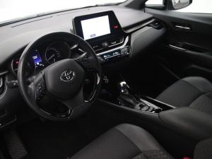 Black Toyota C-HR 2022 in Vilnius, with an engine capacity of 2.00 L and mileage of 148 thousand km for 20699 €, photo 16 on AUTOMOTO.COM.LV