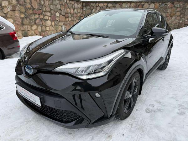 Melns Toyota C-HR 2022 Viļņa, ar dzinēja tilpumu 1.80 L un nobraukumu 27 tūkst. km par 20950 €, foto 3 vietnē AUTOMOTO.COM.LV