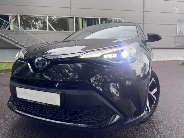 Черный Тойота C-HR 2022 в Алитус, объемом двигателя 1.80 л и пробегом 180 тыс. км за 18600 €, фото 1 на AUTOMOTO.COM.LV