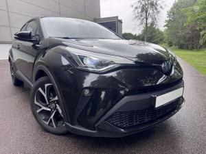 Black Toyota C-HR 2022 in Alytus, with an engine capacity of 1.80 L and mileage of 180 thousand km for 18600 €, photo 3 on AUTOMOTO.COM.LV