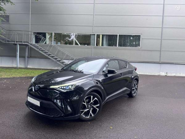 Черный Тойота C-HR 2022 в Алитус, объемом двигателя 1.80 л и пробегом 180 тыс. км за 18600 €, фото 5 на AUTOMOTO.COM.LV