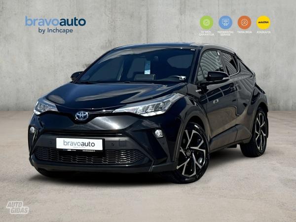 Black Toyota C-HR 2022 in Kaunas, with an engine capacity of 2.00 L and mileage of 79 thousand km for 24771 €, photo 1 on AUTOMOTO.COM.LV