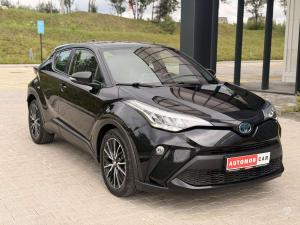 Черный Тойота C-HR 2022 в Вильнюс, объемом двигателя 1.80 л и пробегом 108 тыс. км за 19200 €, фото 4 на AUTOMOTO.COM.LV