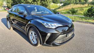 Black Toyota C-HR 2022 in Vilnius, with an engine capacity of 1.80 L and mileage of 188 thousand km for 15200 €, photo 3 on AUTOMOTO.COM.LV