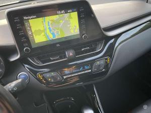 Черный Тойота C-HR 2022 в Каунас, объемом двигателя 1.80 л и пробегом 112 тыс. км за 21300 €, фото 23 на AUTOMOTO.COM.LV