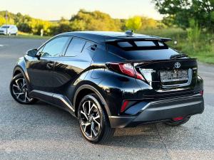 Черный Тойота C-HR 2022 в Вильнюс, объемом двигателя 1.80 л и пробегом 117 тыс. км за 20500 €, фото 6 на AUTOMOTO.COM.LV