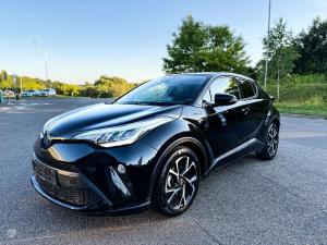 Черный Тойота C-HR 2022 в Вильнюс, объемом двигателя 1.80 л и пробегом 117 тыс. км за 20500 €, фото 12 на AUTOMOTO.COM.LV