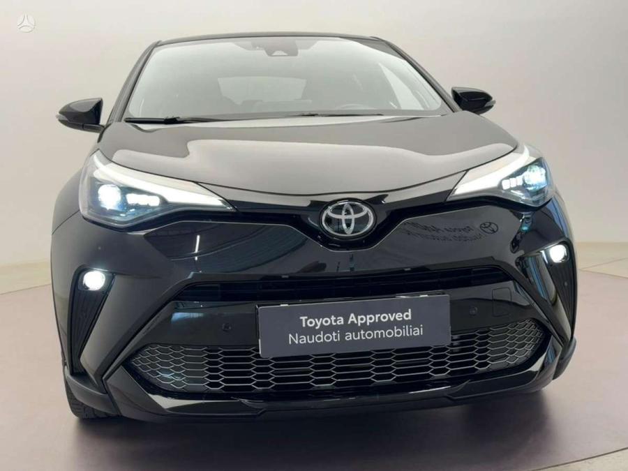 Черный Тойота C-HR 2022 в Паневежис, объемом двигателя 1.80 л и пробегом 58 тыс. км за 25490 €, фото 39 на AUTOMOTO.COM.LV