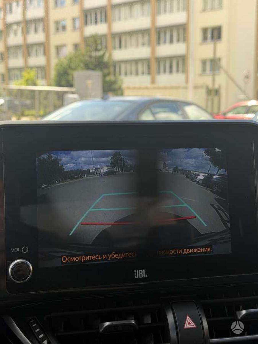Black Toyota C-HR 2022 in Vilnius, with an engine capacity of 1.80 L and mileage of 172 thousand km for 16700 €, photo 18 on AUTOMOTO.COM.LV