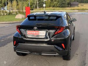 Black Toyota C-HR 2022 in Vilnius, with an engine capacity of 1.99 L and mileage of 50 thousand km for 24350 €, photo 8 on AUTOMOTO.COM.LV