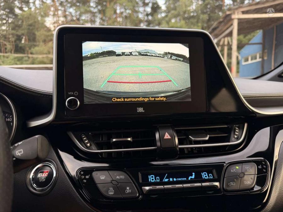 Black Toyota C-HR 2022 in Vilnius, with an engine capacity of 1.99 L and mileage of 50 thousand km for 24350 €, photo 36 on AUTOMOTO.COM.LV