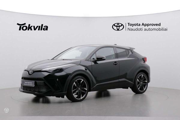 Black Toyota C-HR 2022 in Vilnius, with an engine capacity of 2.00 L and mileage of 101 thousand km for 25900 €, photo 1 on AUTOMOTO.COM.LV