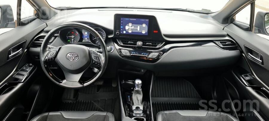 Черный Тойота C-HR 2022 в Рига, объемом двигателя 1.80 л и пробегом 70 тыс. км за 21950 €, фото 13 на AUTOMOTO.COM.LV