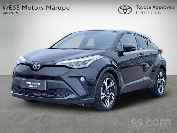 Черный Тойота C-HR 2023 в Рига, объемом двигателя 1.80 л и пробегом 47 тыс. км за 23590 €, фото 1 на AUTOMOTO.COM.LV
