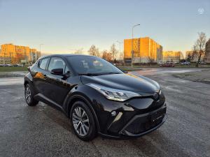 Черный Тойота C-HR 2023 в Паневежис, объемом двигателя 1.80 л и пробегом 255 тыс. км за 15100 €, фото 8 на AUTOMOTO.COM.LV