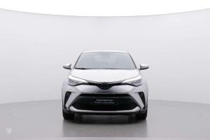 Black Toyota C-HR 2023 in Vilnius, with an engine capacity of 1.80 L and mileage of 60 thousand km for 22900 €, photo 6 on AUTOMOTO.COM.LV
