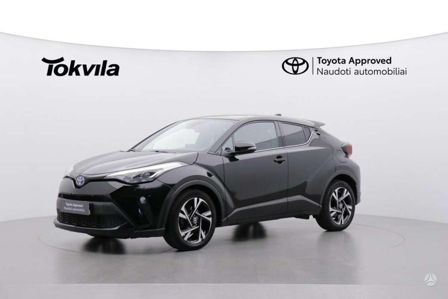 Black Toyota C-HR 2023 in Vilnius, with an engine capacity of 1.80 L and mileage of 38 thousand km for 23500 €, photo 1 on AUTOMOTO.COM.LV