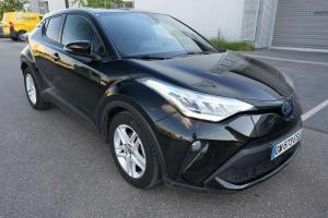Черный Тойота C-HR 2023 в Вильнюс, объемом двигателя 1.80 л и пробегом 189 тыс. км за 17599 €, фото 5 на AUTOMOTO.COM.LV