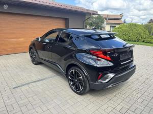 Черный Тойота C-HR 2023 в Мариямполе, объемом двигателя 1.99 л и пробегом 24 тыс. км за 25990 €, фото 6 на AUTOMOTO.COM.LV