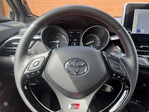 Черный Тойота C-HR 2023 в Мариямполе, объемом двигателя 1.99 л и пробегом 24 тыс. км за 25990 €, фото 17 на AUTOMOTO.COM.LV