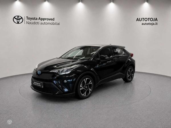 Melns Toyota C-HR 2023 Kauņa, ar dzinēja tilpumu 1.80 L un nobraukumu 90 tūkst. km par 24900 €, foto 1 vietnē AUTOMOTO.COM.LV