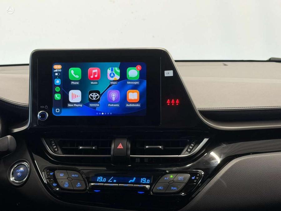 Melns Toyota C-HR 2023 Kauņa, ar dzinēja tilpumu 1.80 L un nobraukumu 90 tūkst. km par 24900 €, foto 15 vietnē AUTOMOTO.COM.LV