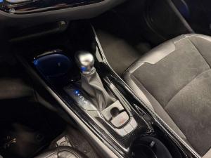 Melns Toyota C-HR 2023 Kauņa, ar dzinēja tilpumu 1.80 L un nobraukumu 90 tūkst. km par 24900 €, foto 29 vietnē AUTOMOTO.COM.LV