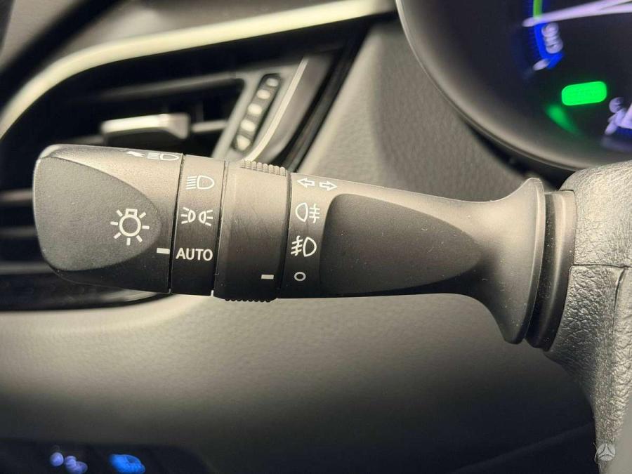 Melns Toyota C-HR 2023 Kauņa, ar dzinēja tilpumu 1.80 L un nobraukumu 90 tūkst. km par 24900 €, foto 31 vietnē AUTOMOTO.COM.LV