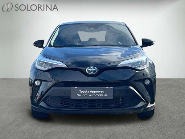 Black Toyota C-HR 2023 in Klaipeda, with an engine capacity of 1.80 L and mileage of 102 thousand km for 25000 €, photo 6 on AUTOMOTO.COM.LV