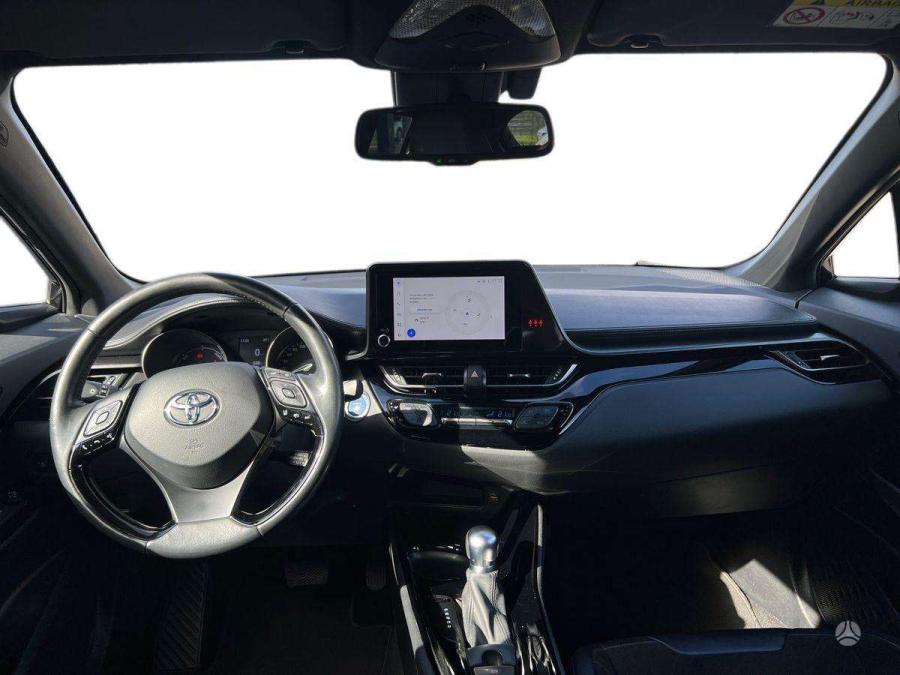 Melns Toyota C-HR 2023 Klaipėda, ar dzinēja tilpumu 1.80 L un nobraukumu 102 tūkst. km par 25000 €, foto 9 vietnē AUTOMOTO.COM.LV