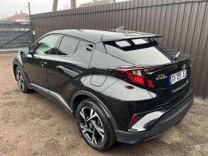 Melns Toyota C-HR 2024 Kauņa, ar dzinēja tilpumu 1.80 L un nobraukumu 62 tūkst. km par 14500 €, foto 6 vietnē AUTOMOTO.COM.LV