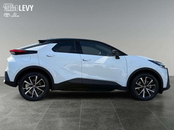Черный Тойота C-HR 2024 в Каунас, объемом двигателя 2.00 л и пробегом 10 тыс. км за 33209 €, фото 7 на AUTOMOTO.COM.LV