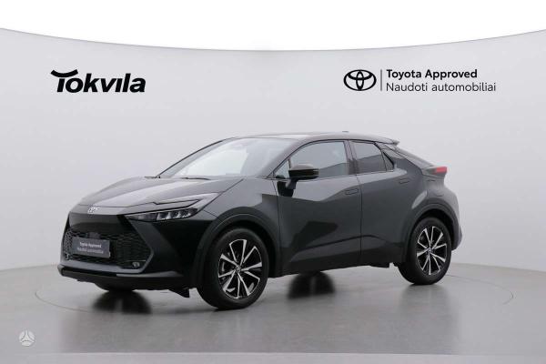 Black Toyota C-HR 2024 in Vilnius, with an engine capacity of 1.80 L and mileage of 19 thousand km for 29900 €, photo 1 on AUTOMOTO.COM.LV