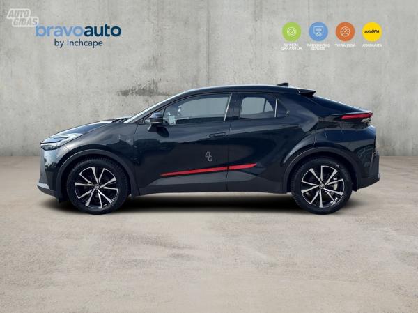 Black Toyota C-HR 2024 in Kaunas, with an engine capacity of 1.80 L and mileage of 50 thousand km for 29472 €, photo 2 on AUTOMOTO.COM.LV