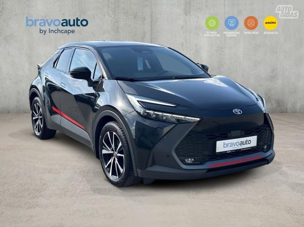 Black Toyota C-HR 2024 in Kaunas, with an engine capacity of 1.80 L and mileage of 50 thousand km for 29472 €, photo 8 on AUTOMOTO.COM.LV