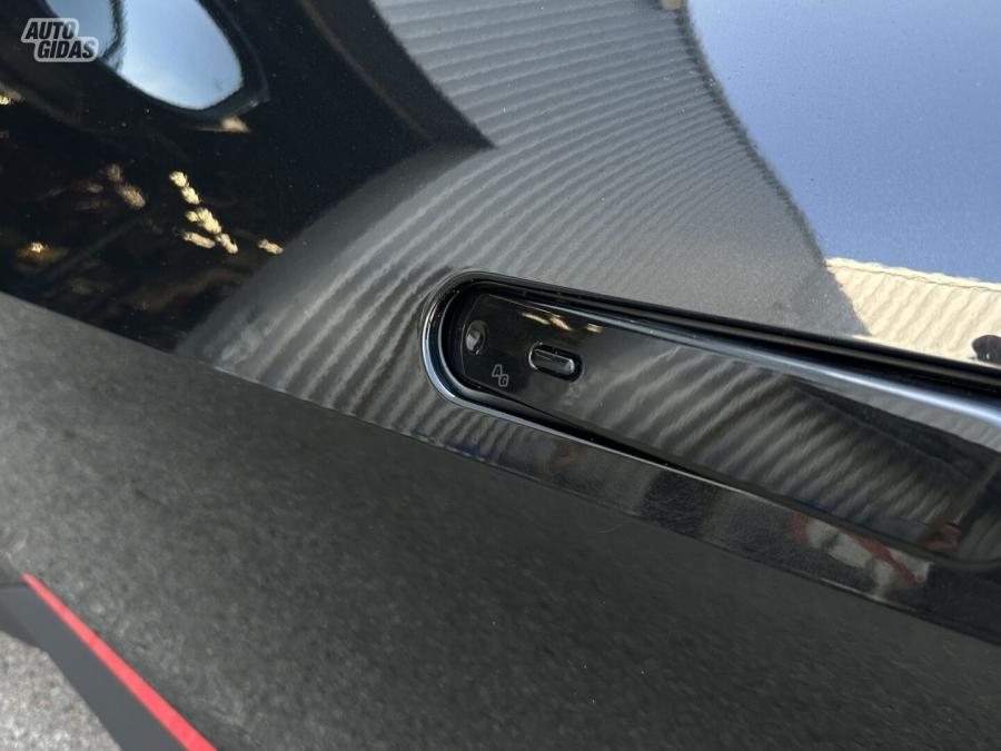 Melns Toyota C-HR 2024 Kauņa, ar dzinēja tilpumu 1.80 L un nobraukumu 50 tūkst. km par 29771 €, foto 37 vietnē AUTOMOTO.COM.LV