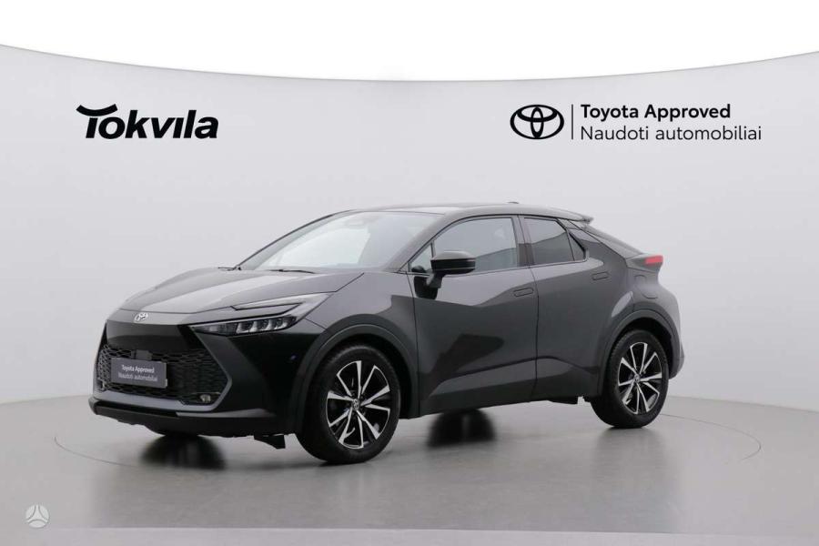 Melns Toyota C-HR 2024 Viļņa, ar dzinēja tilpumu 1.80 L un nobraukumu 33 tūkst. km par 27900 €, foto 1 vietnē AUTOMOTO.COM.LV