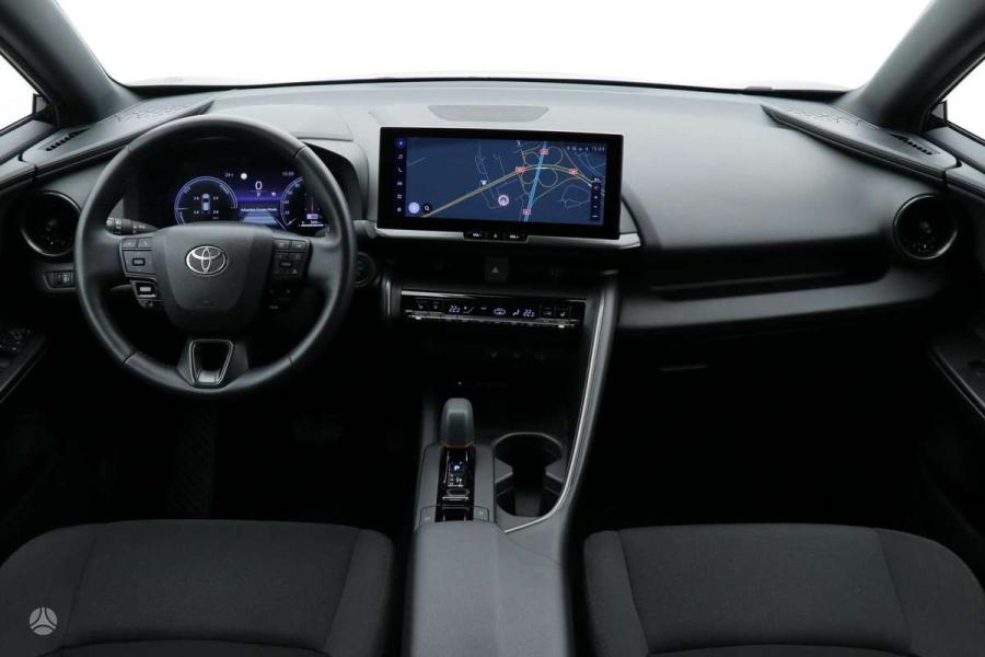 Melns Toyota C-HR 2024 Viļņa, ar dzinēja tilpumu 1.80 L un nobraukumu 33 tūkst. km par 27900 €, foto 8 vietnē AUTOMOTO.COM.LV