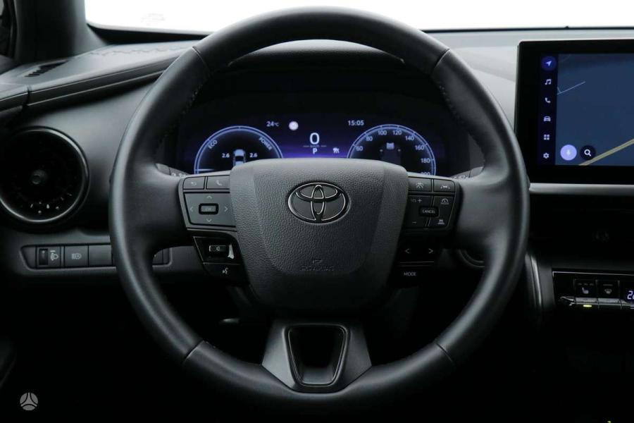 Melns Toyota C-HR 2024 Viļņa, ar dzinēja tilpumu 1.80 L un nobraukumu 33 tūkst. km par 27900 €, foto 14 vietnē AUTOMOTO.COM.LV